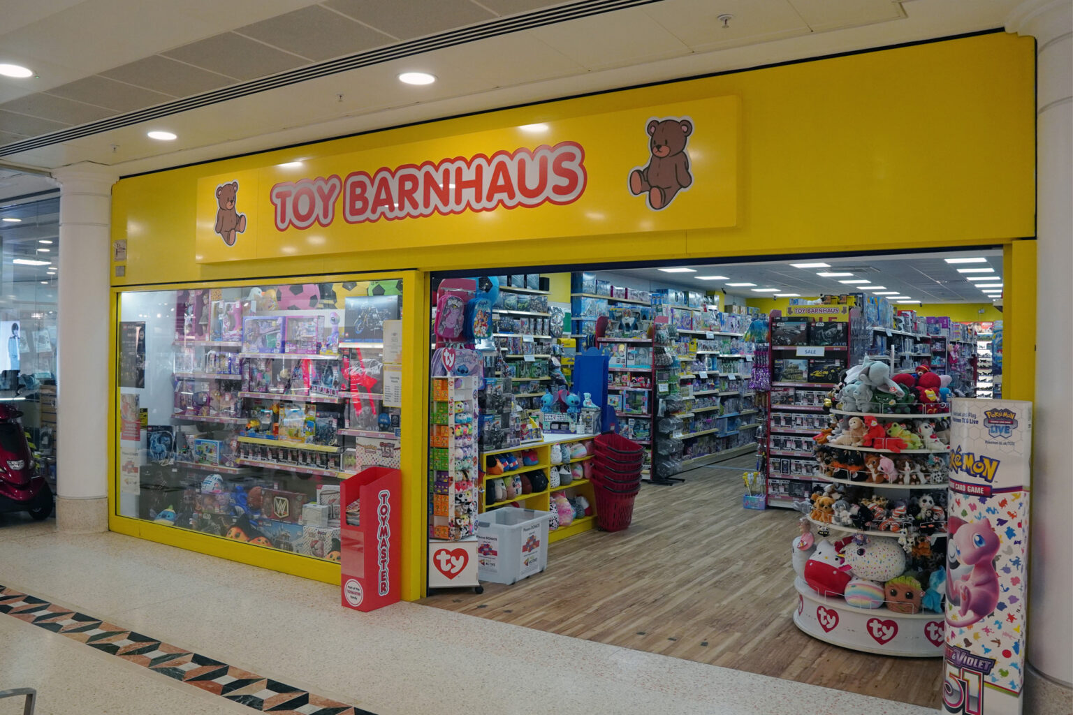 Toy Barnhaus - Belfry Shopping Center